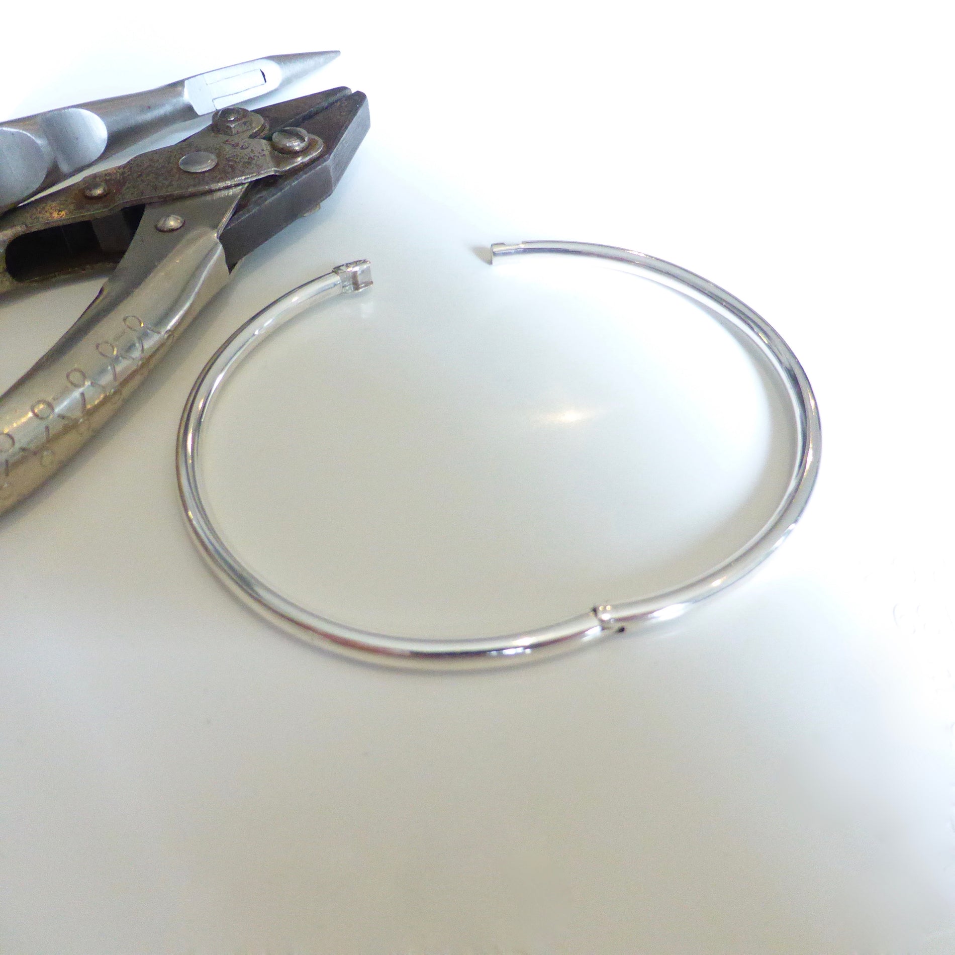 Hinged Bangle available in Silver or Gold. - Louise Shaw Jewellery